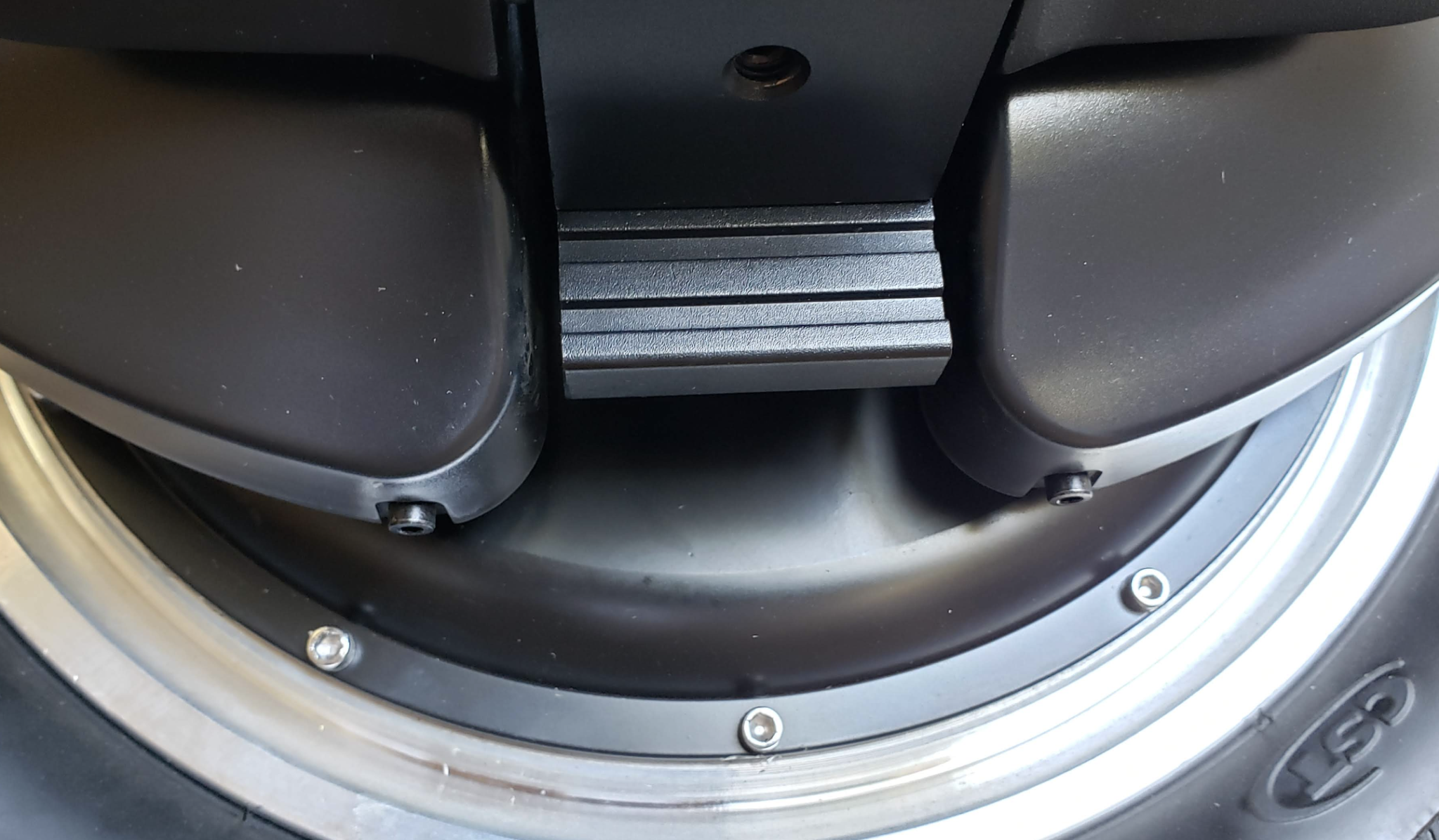 InMotion V12 Electric Unicycle Review – Electric Unicycle Guide
